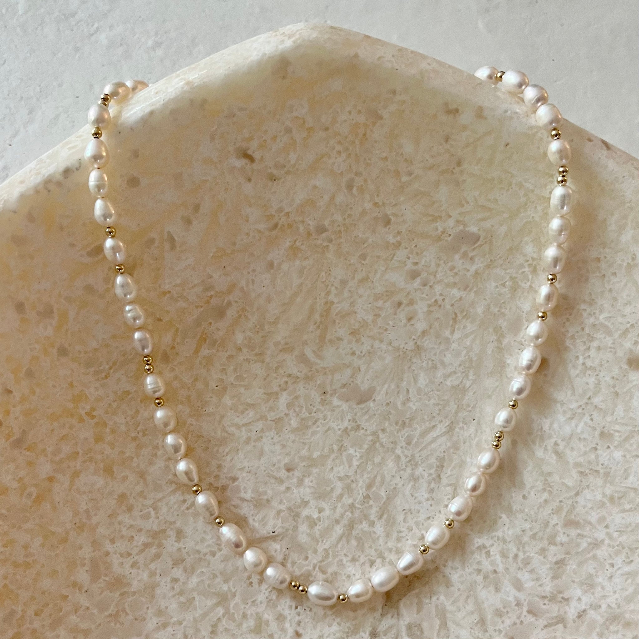Oraza Pearl Necklace